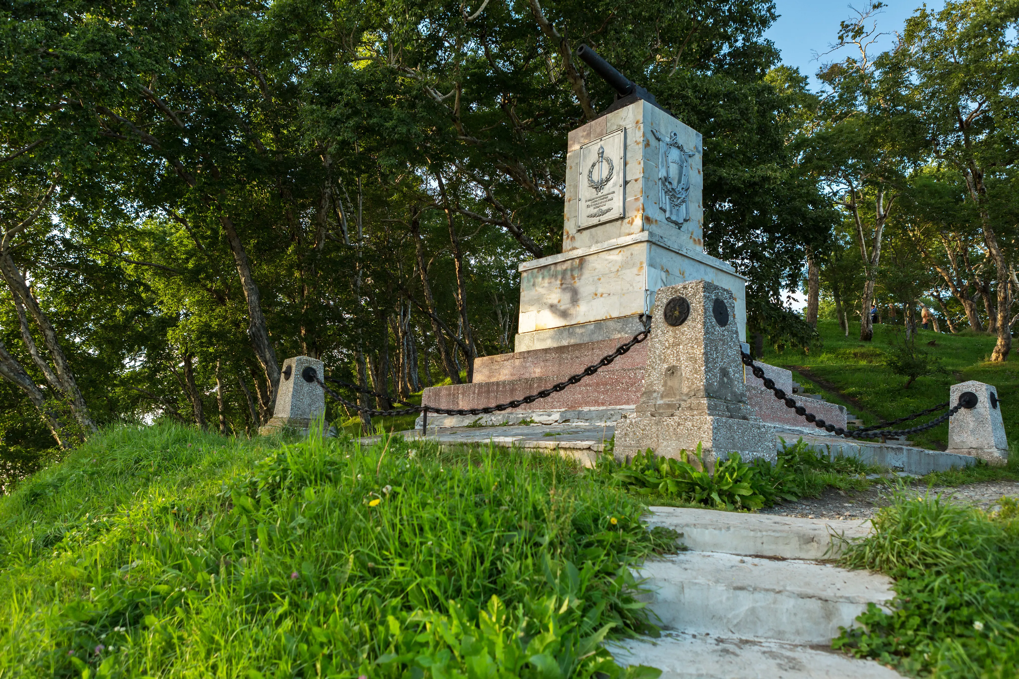 Monument to the Heroes of the 3rd Battery of Lieutenant A.P. Maksutov